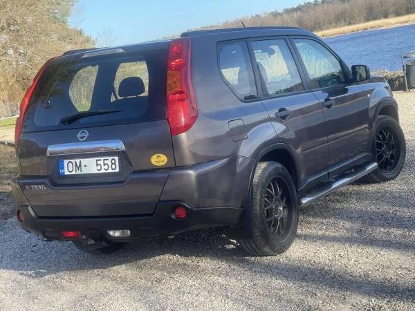 Brown Nissan X-Trail 2007 in Jurmala, with an engine capacity of 2.00 L and mileage of 265 thousand km for 4390 €, photo 7 on AUTOMOTO.COM.LV
