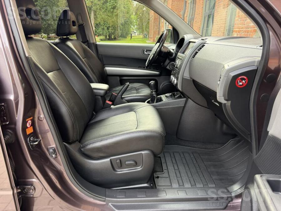Brūns Nissan X-Trail 2007 Rīga, ar dzinēja tilpumu 2.00 L un nobraukumu 239 tūkst. km par 5850 €, foto 18 vietnē AUTOMOTO.COM.LV