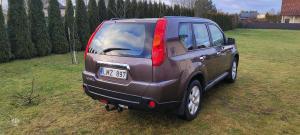 Brown Nissan X-Trail 2008 in Vilnius, with an engine capacity of 2.00 L and mileage of 315 thousand km for 2999 €, photo 2 on AUTOMOTO.COM.LV