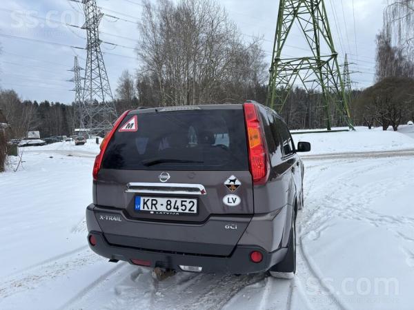 Brown Nissan X-Trail 2008 in Riga, with an engine capacity of 2.00 L and mileage of 233 thousand km for 4500 €, photo 2 on AUTOMOTO.COM.LV