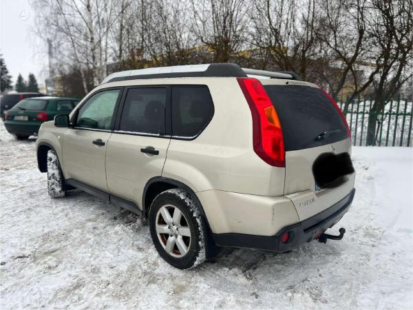Brūns Nissan X-Trail 2008 Utena, ar dzinēja tilpumu 2.00 L un nobraukumu 251 tūkst. km par 3550 €, foto 6 vietnē AUTOMOTO.COM.LV