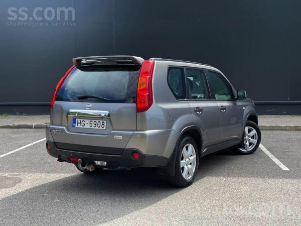 Brown Nissan X-Trail 2008 in Riga, with an engine capacity of 2.00 L and mileage of 315 thousand km for 3450 €, photo 3 on AUTOMOTO.COM.LV