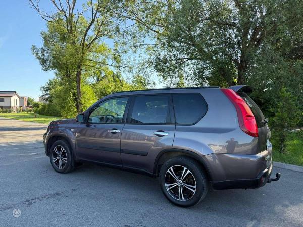Brown Nissan X-Trail 2008 in Kaunas, with an engine capacity of 2.00 L and mileage of 280 thousand km for 3600 €, photo 4 on AUTOMOTO.COM.LV
