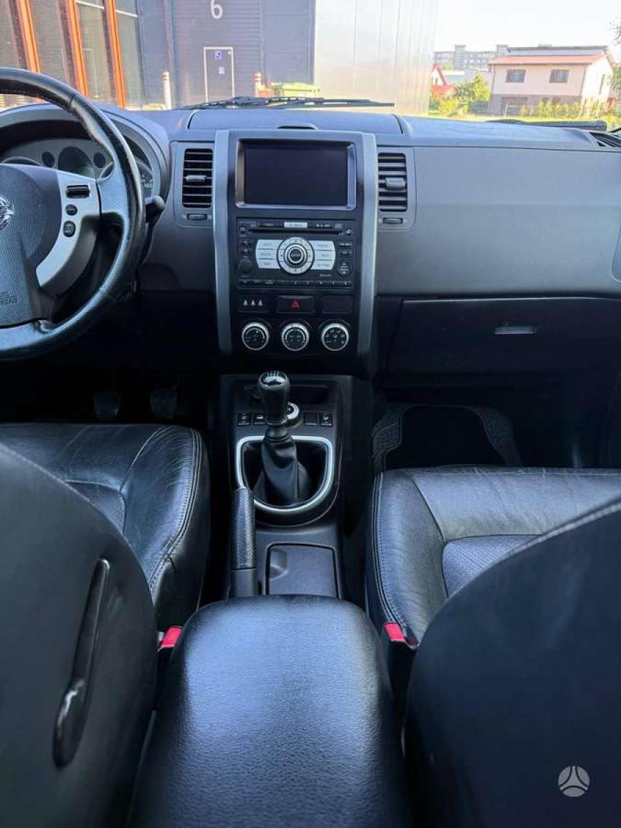 Brūns Nissan X-Trail 2008 Kauņa, ar dzinēja tilpumu 2.00 L un nobraukumu 280 tūkst. km par 3600 €, foto 19 vietnē AUTOMOTO.COM.LV