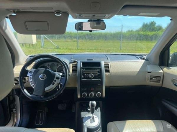 Brūns Nissan X-Trail 2008 Pasvalys, ar dzinēja tilpumu 2.49 L un nobraukumu 303 tūkst. km par 4700 €, foto 8 vietnē AUTOMOTO.COM.LV