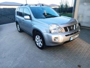 Brown Nissan X-Trail 2008 in Kaunas, with an engine capacity of 2.00 L and mileage of 300 thousand km for 3900 €, photo  on AUTOMOTO.COM.LV
