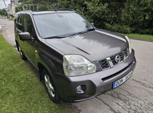 Brown Nissan X-Trail 2008 in Riga, with an engine capacity of 2.00 L and mileage of 188 thousand km for 5850 €, photo 9 on AUTOMOTO.COM.LV