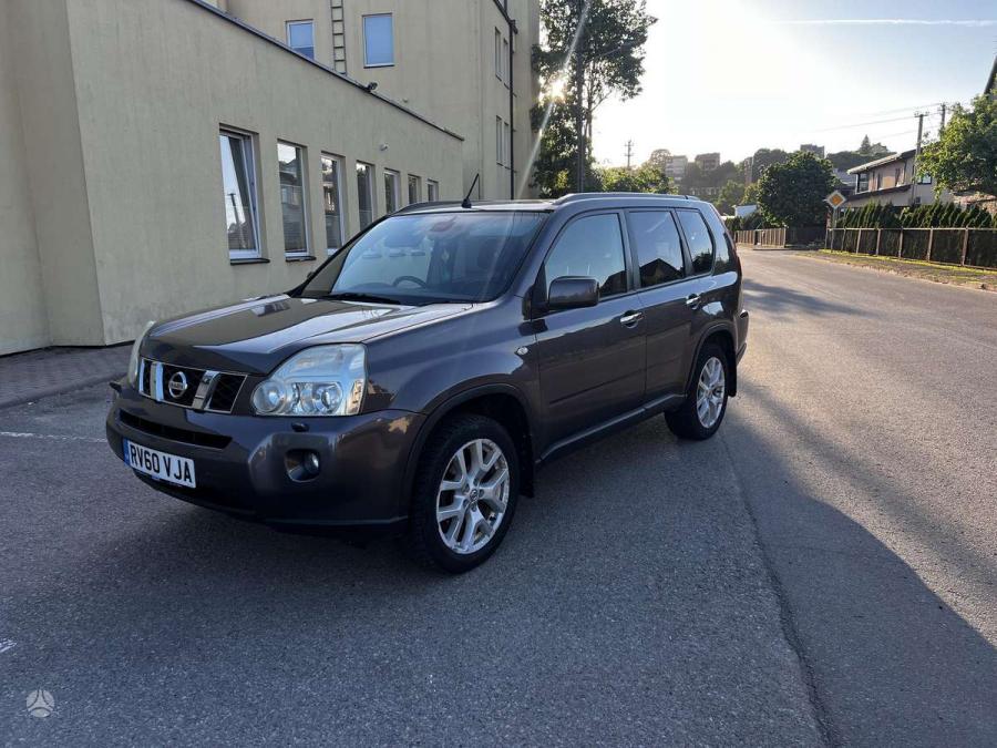 Brūns Nissan X-Trail 2010 Kauņa, ar dzinēja tilpumu 2.00 L un nobraukumu 321 tūkst. km par 2400 €, foto 4 vietnē AUTOMOTO.COM.LV
