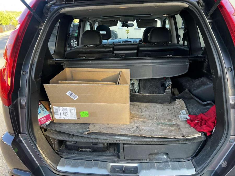 Brūns Nissan X-Trail 2010 Kauņa, ar dzinēja tilpumu 2.00 L un nobraukumu 321 tūkst. km par 2400 €, foto 16 vietnē AUTOMOTO.COM.LV