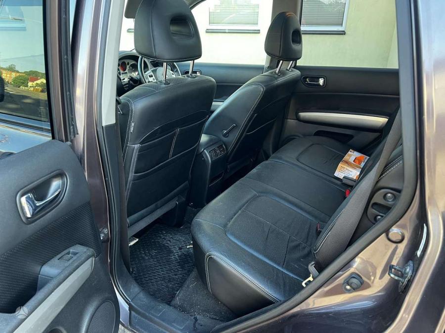 Brūns Nissan X-Trail 2010 Kauņa, ar dzinēja tilpumu 2.00 L un nobraukumu 321 tūkst. km par 2400 €, foto 17 vietnē AUTOMOTO.COM.LV