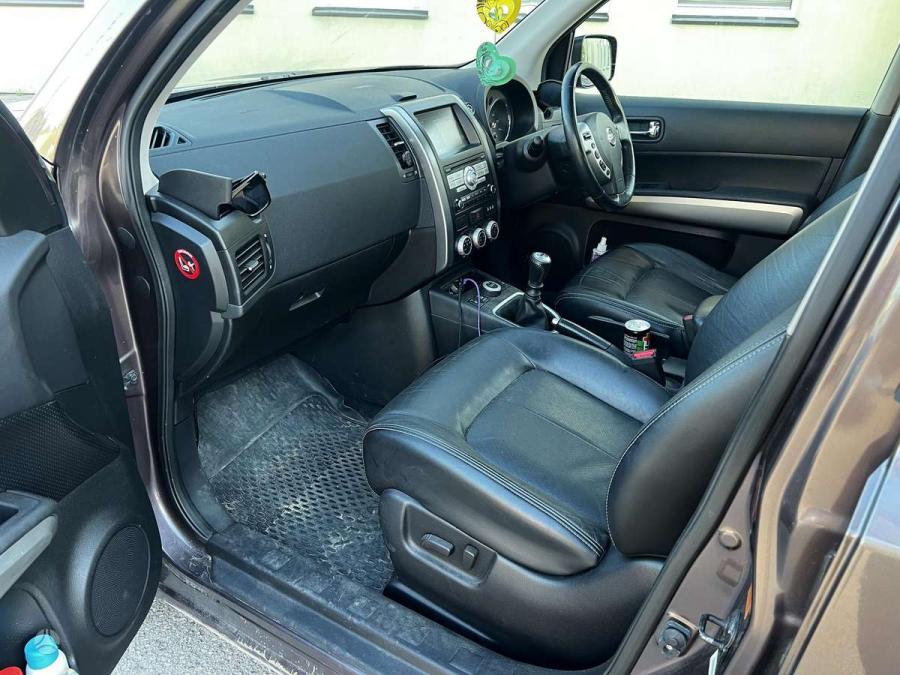 Brūns Nissan X-Trail 2010 Kauņa, ar dzinēja tilpumu 2.00 L un nobraukumu 321 tūkst. km par 2400 €, foto 18 vietnē AUTOMOTO.COM.LV