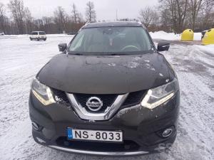 Brown Nissan X-Trail 2014 in Riga, with an engine capacity of 1.60 L and mileage of 223 thousand km for 8500 €, photo 3 on AUTOMOTO.COM.LV