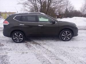 Brown Nissan X-Trail 2014 in Riga, with an engine capacity of 1.60 L and mileage of 223 thousand km for 8500 €, photo 4 on AUTOMOTO.COM.LV