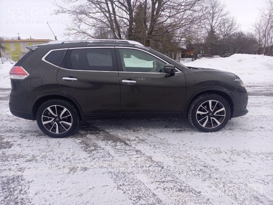 Brown Nissan X-Trail 2014 in Riga, with an engine capacity of 1.60 L and mileage of 223 thousand km for 8500 €, photo 4 on AUTOMOTO.COM.LV