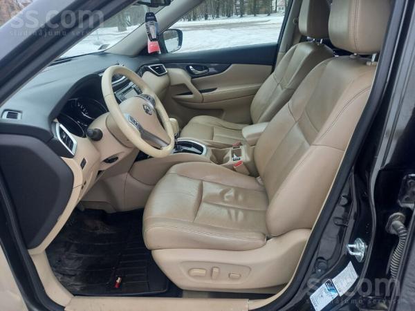 Brown Nissan X-Trail 2014 in Riga, with an engine capacity of 1.60 L and mileage of 223 thousand km for 8500 €, photo 6 on AUTOMOTO.COM.LV