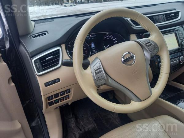 Brown Nissan X-Trail 2014 in Riga, with an engine capacity of 1.60 L and mileage of 223 thousand km for 8500 €, photo 10 on AUTOMOTO.COM.LV