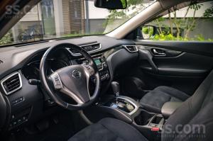 Brown Nissan X-Trail 2016 in Riga, with an engine capacity of 1.60 L and mileage of 102 thousand km for 8990 €, photo 11 on AUTOMOTO.COM.LV