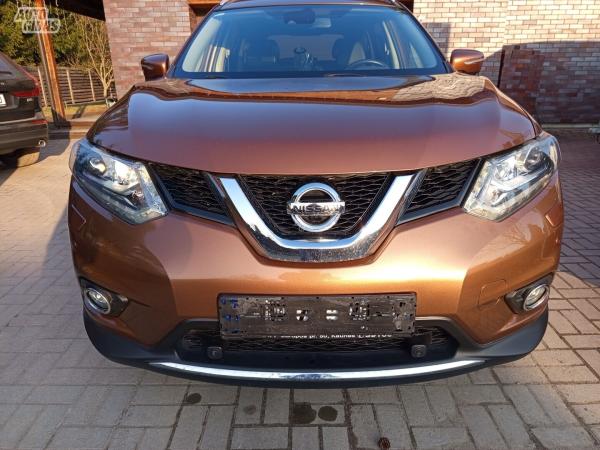 Brown Nissan X-Trail 2017 in Kaunas, with an engine capacity of 1.60 L and mileage of 133 thousand km for 14100 €, photo 1 on AUTOMOTO.COM.LV