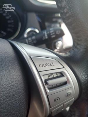 Brown Nissan X-Trail 2017 in Kaunas, with an engine capacity of 1.60 L and mileage of 135 thousand km for 13200 €, photo 19 on AUTOMOTO.COM.LV