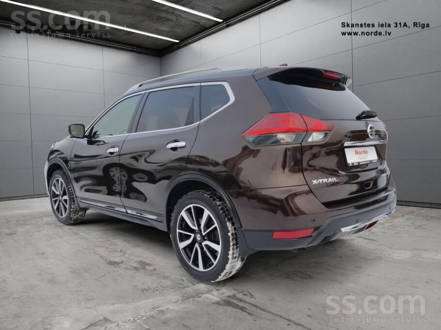 Brown Nissan X-Trail 2018 in Riga, with an engine capacity of 2.00 L and mileage of 92 thousand km for 16870 €, photo 3 on AUTOMOTO.COM.LV