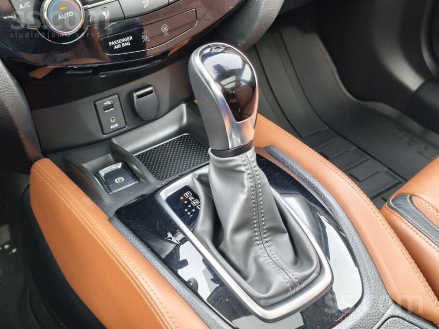 Brown Nissan X-Trail 2018 in Riga, with an engine capacity of 2.00 L and mileage of 92 thousand km for 16870 €, photo 18 on AUTOMOTO.COM.LV
