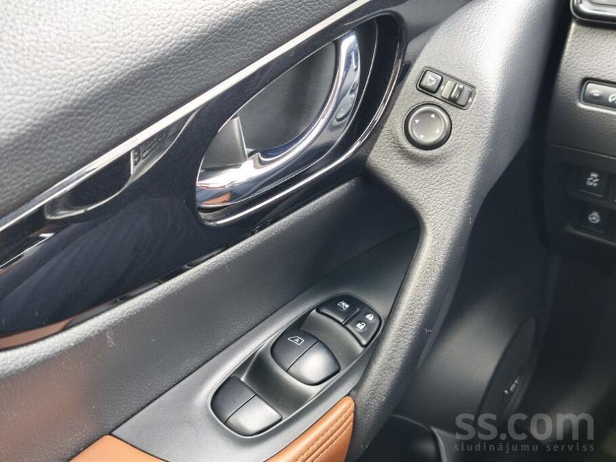 Brown Nissan X-Trail 2018 in Riga, with an engine capacity of 2.00 L and mileage of 92 thousand km for 16870 €, photo 21 on AUTOMOTO.COM.LV