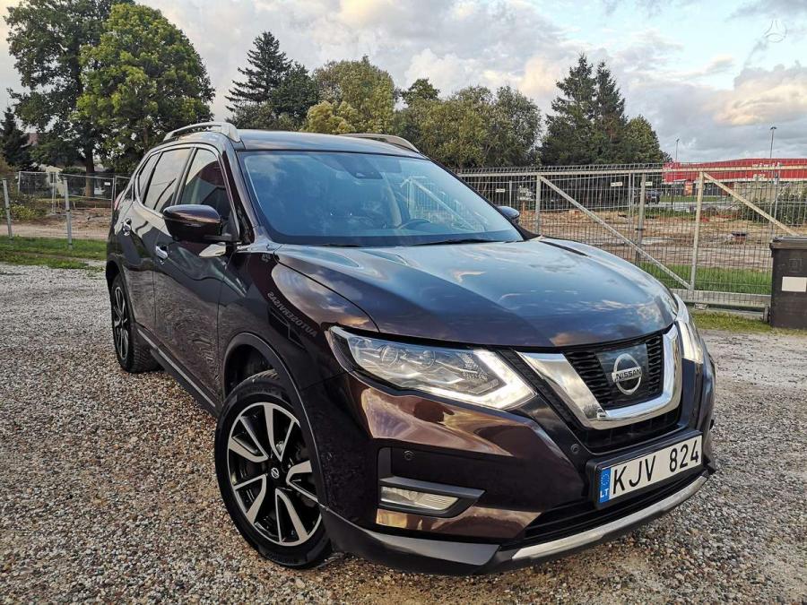 Brown Nissan X-Trail 2018 in Klaipeda, with an engine capacity of 2.00 L and mileage of 110 thousand km for 15999 €, photo 4 on AUTOMOTO.COM.LV