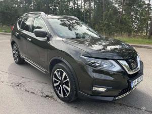 Brown Nissan X-Trail 2018 in Vilnius, with an engine capacity of 2.00 L and mileage of 189 thousand km for 15750 €, photo  on AUTOMOTO.COM.LV