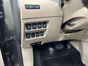 Brown Nissan X-Trail 2018 in Vilnius, with an engine capacity of 2.00 L and mileage of 189 thousand km for 15750 €, photo 11 on AUTOMOTO.COM.LV