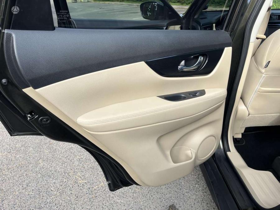 Brown Nissan X-Trail 2018 in Vilnius, with an engine capacity of 2.00 L and mileage of 189 thousand km for 15750 €, photo 15 on AUTOMOTO.COM.LV