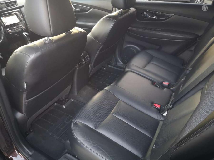 Brown Nissan X-Trail 2018 in Klaipeda, with an engine capacity of 2.00 L and mileage of 110 thousand km for 14999 €, photo 20 on AUTOMOTO.COM.LV