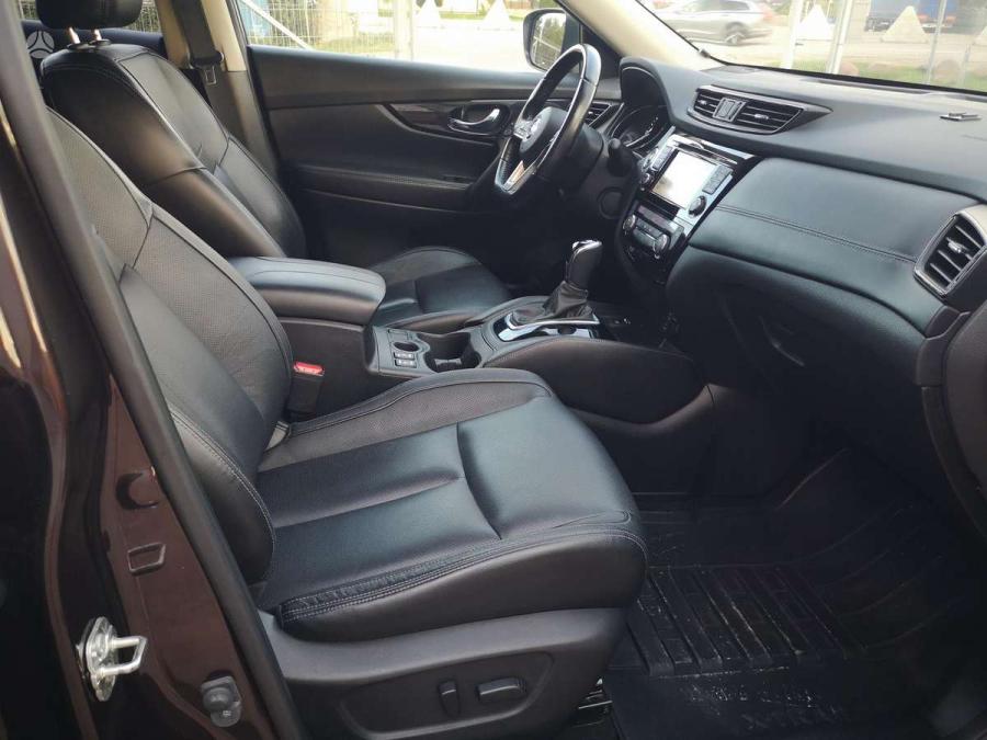 Brown Nissan X-Trail 2018 in Klaipeda, with an engine capacity of 2.00 L and mileage of 110 thousand km for 14999 €, photo 21 on AUTOMOTO.COM.LV