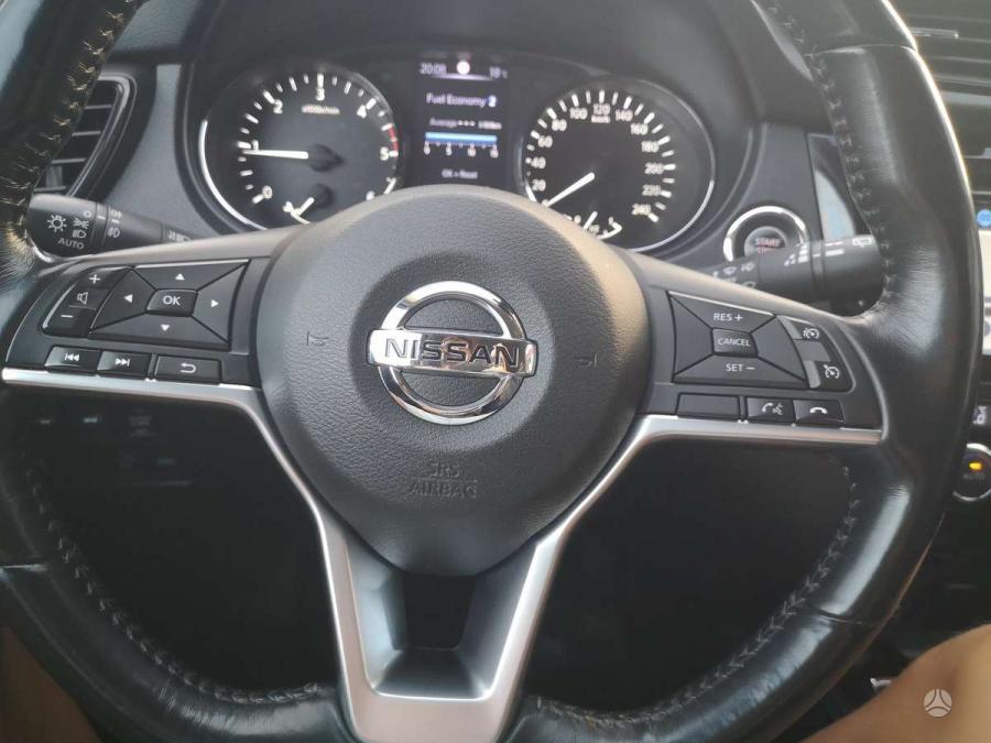 Brown Nissan X-Trail 2018 in Klaipeda, with an engine capacity of 2.00 L and mileage of 110 thousand km for 14999 €, photo 23 on AUTOMOTO.COM.LV