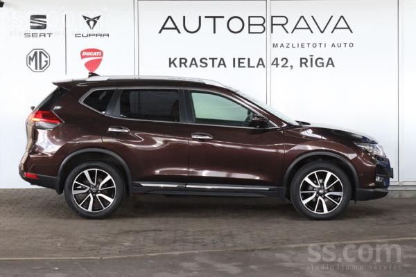 Nissan X-Trail 2019 in Riga on AUTOMOTO.COM.LV Brown Nissan X-Trail 2019 in Riga, with an engine capacity of 1.30 L and mileage of 89 thousand km for 18490 €, photo 6 on AUTOMOTO.COM.LV