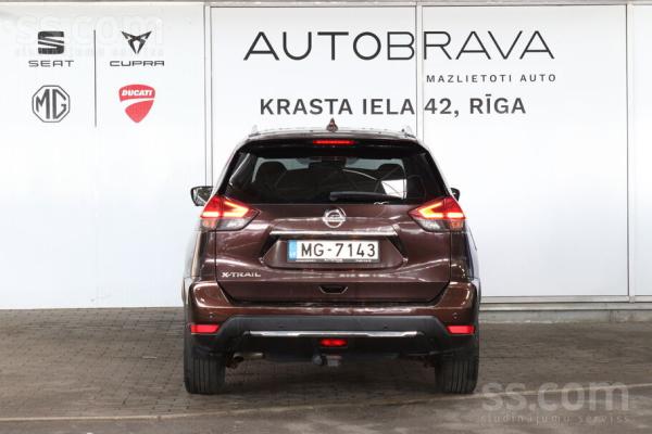 Nissan X-Trail 2019 in Riga on AUTOMOTO.COM.LV Brown Nissan X-Trail 2019 in Riga, with an engine capacity of 1.30 L and mileage of 89 thousand km for 18490 €, photo 8 on AUTOMOTO.COM.LV