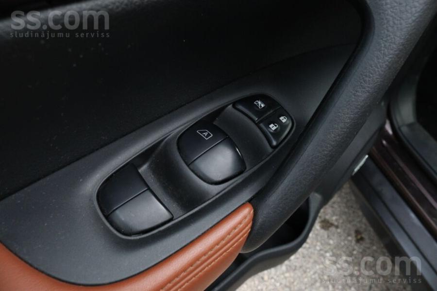 Brūns Nissan X-Trail 2019 Rīga, ar dzinēja tilpumu 1.30 L un nobraukumu 89 tūkst. km par 18490 €, foto 22 vietnē AUTOMOTO.COM.LV