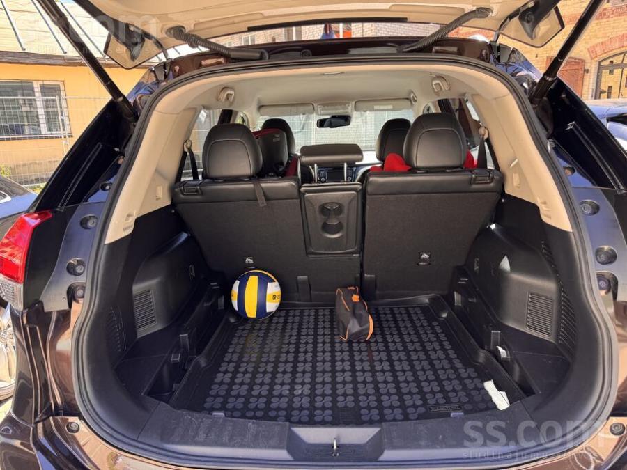 Brūns Nissan X-Trail 2020 Rīga, ar dzinēja tilpumu 1.70 L un nobraukumu 95 tūkst. km par 18300 €, foto 13 vietnē AUTOMOTO.COM.LV
