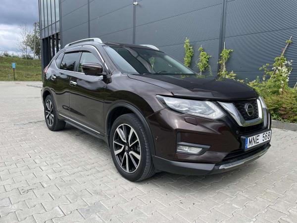Brown Nissan X-Trail 2020 in Vilnius, with an engine capacity of 1.75 L and mileage of 112 thousand km for 16500 €, photo 3 on AUTOMOTO.COM.LV