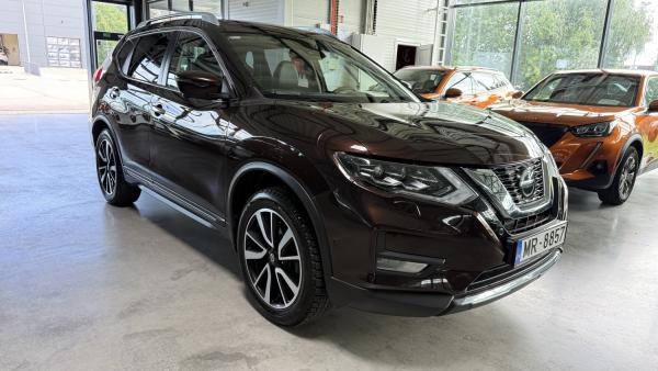 Brown Nissan X-Trail 2020 in Riga, with an engine capacity of 1.30 L and mileage of 107 thousand km for 1590000 €, photo 5 on AUTOMOTO.COM.LV