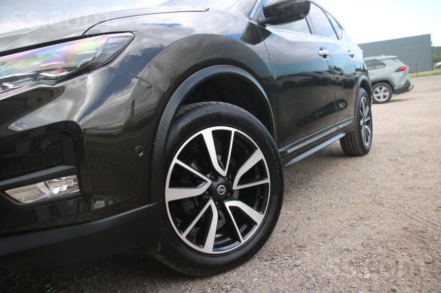 Brown Nissan X-Trail 2021 in Tukums, with an engine capacity of 1.30 L and mileage of 79 thousand km for 16996 €, photo 10 on AUTOMOTO.COM.LV