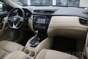 Brown Nissan X-Trail 2021 in Tukums, with an engine capacity of 1.30 L and mileage of 79 thousand km for 16996 €, photo 16 on AUTOMOTO.COM.LV