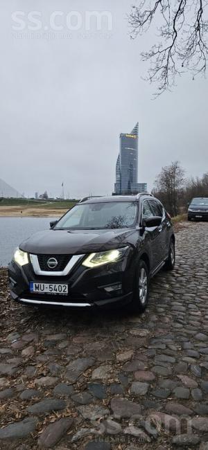 Brūns Nissan X-Trail 2021 Rīga, ar dzinēja tilpumu 1.30 L un nobraukumu 69 tūkst. km par 17500 €, foto  vietnē AUTOMOTO.COM.LV