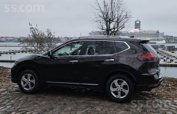 Nissan X-Trail 2021 Rīga vietnē Brūns Nissan X-Trail 2021 Rīga, ar dzinēja tilpumu 1.30 L un nobraukumu 69 tūkst. km par 17500 €, foto 3 vietnē AUTOMOTO.COM.LV