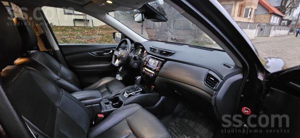 Nissan X-Trail 2021 Rīga vietnē Brūns Nissan X-Trail 2021 Rīga, ar dzinēja tilpumu 1.30 L un nobraukumu 69 tūkst. km par 17500 €, foto 8 vietnē AUTOMOTO.COM.LV