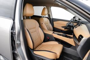 Brown Nissan X-Trail 2023 in Riga, with an engine capacity of 1.50 L and mileage of 20 thousand km for 33500 €, photo 8 on AUTOMOTO.COM.LV
