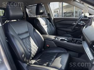 Brown Nissan X-Trail 2024 in Liepaja, with an engine capacity of 1.50 L and mileage of 81 thousand km for 31900 €, photo 18 on AUTOMOTO.COM.LV