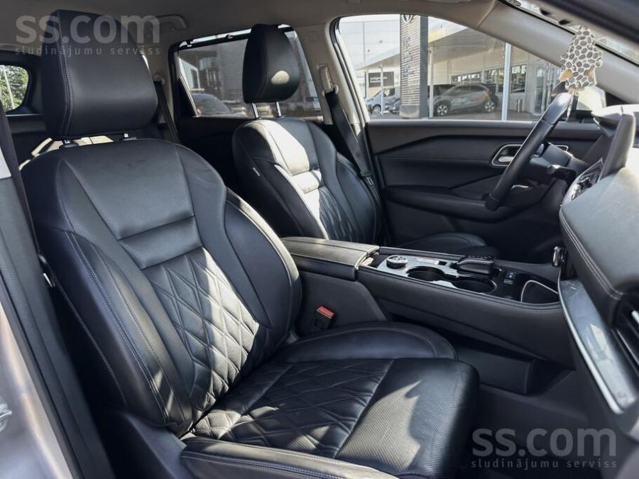 Brown Nissan X-Trail 2024 in Liepaja, with an engine capacity of 1.50 L and mileage of 81 thousand km for 31900 €, photo 18 on AUTOMOTO.COM.LV