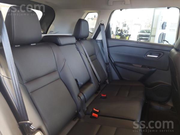 Brown Nissan X-Trail 2026 in Daugavpils, with an engine capacity of 1.50 L and mileage of 10 thousand km for 46049 €, photo 9 on AUTOMOTO.COM.LV