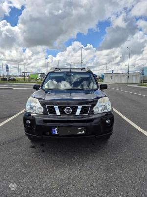 Brūns Nissan X-Trail 2008 Marijampole, ar dzinēja tilpumu 2.00 L un nobraukumu 281 tūkst. km par 2650 €, foto 3 vietnē AUTOMOTO.COM.LV