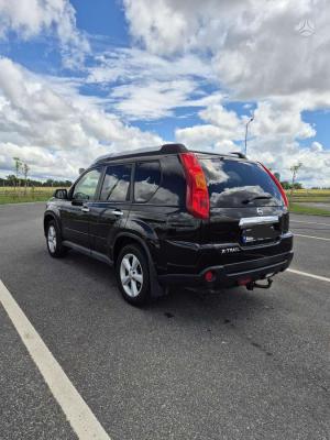 Brūns Nissan X-Trail 2008 Marijampole, ar dzinēja tilpumu 2.00 L un nobraukumu 281 tūkst. km par 2650 €, foto 7 vietnē AUTOMOTO.COM.LV